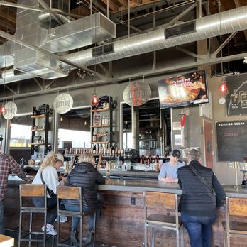 10 TORR DISTILLING AND BREWING - Updated July 2025 - 588 Photos & 239 ...