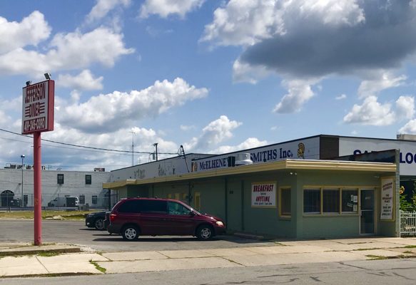 JEFFERSON EXPRESS - 21 Photos - Diners - 1217 Jefferson Ave, Toledo, OH ...