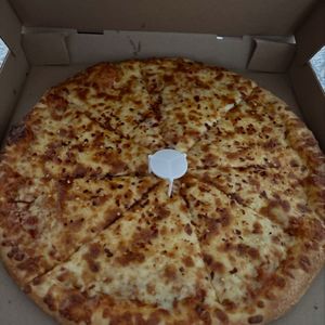 SCHOOLHOUSE PIZZA - Updated August 2025 - 13 Photos - 11 Springfield ...