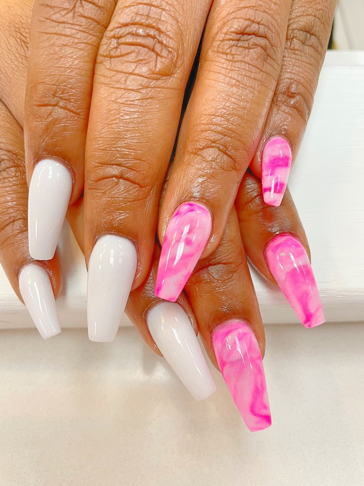 LYNN’S NAILS 2 - 22 Photos & 26 Reviews - 4101 Roswell Rd, Marietta ...