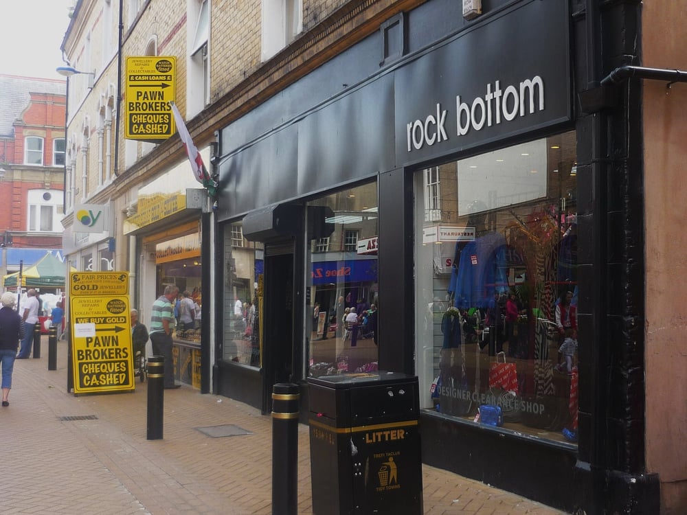 ROCK BOTTOM - 6 Sussex Street, Rhyl, Denbighshire, United Kingdom ...