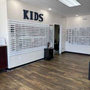 SUCCESS VISION EXPRESS - Updated October 2025 - 2021 Maplewood Commons ...