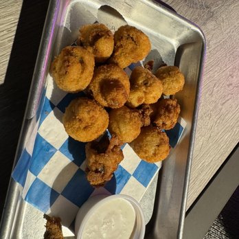 SANDY’S GRILLE - Updated December 2025 - 83 Photos & 85 Reviews - 171 ...