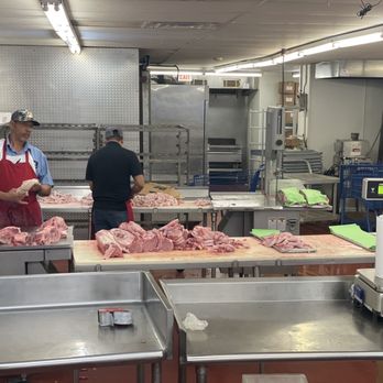 BUD’S HOUSE OF MEAT - Updated December 2025 - 124 Photos & 106 Reviews ...