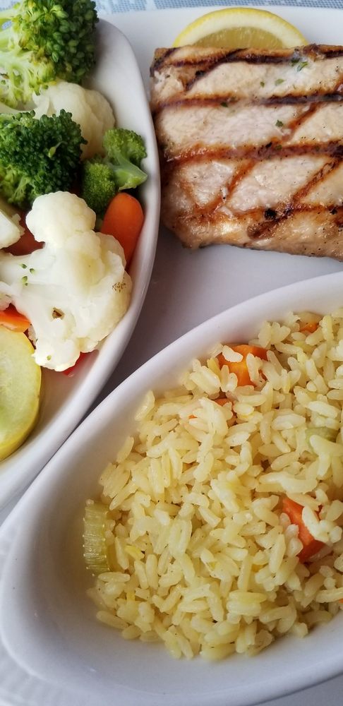 Bridgeport Inn Restaurant - 81 Photos & 64 Reviews - Lounges - 205 Main ...