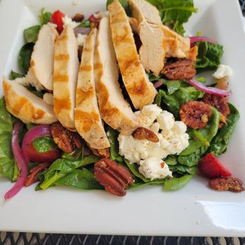 RED ROCKS CAFE: BIRKDALE VILLAGE - Updated September 2024 - 293 Photos ...