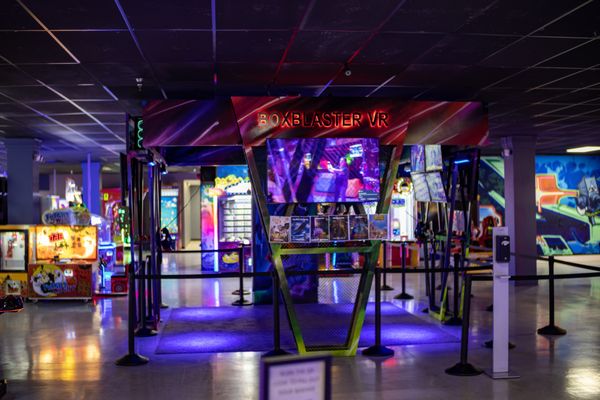 AR’S ENTERTAINMENT HUB - Updated December 2025 - 56 Photos & 28 Reviews ...