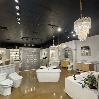 FERGUSON HOME - Updated January 2026 - 901 S Labarre Rd, Metairie ...