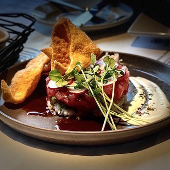 800 MAPLE - 201 Photos & 194 Reviews - 800 Maple Rd, Williamsville, New ...