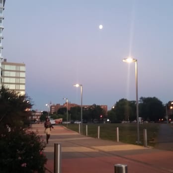 WATERFRONT METRO STATION - Updated October 2025 - 19 Photos & 12 ...