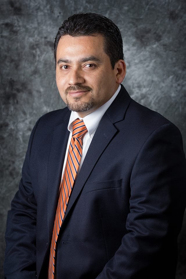 FARMERS INSURANCE - ISRAEL QUEZADA - Insurance - 322 N Bicentennial ...