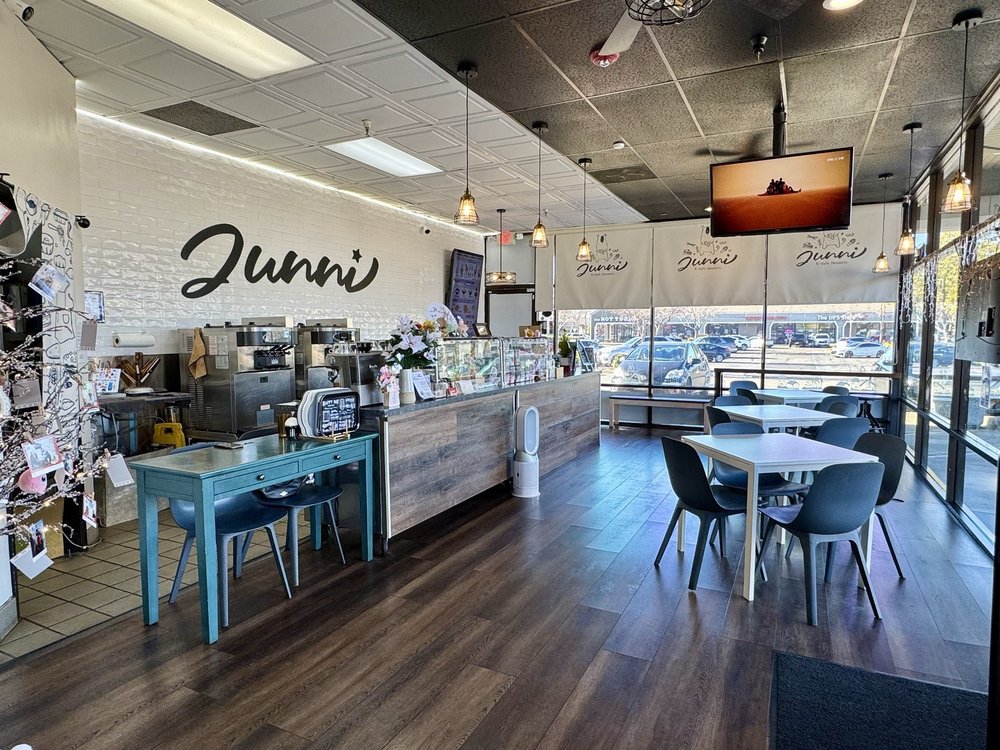 Junni Desserts, Folsom | Roadtrippers