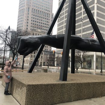 MONUMENT TO JOE LOUIS - Updated November 2025 - 63 Photos & 25 Reviews ...