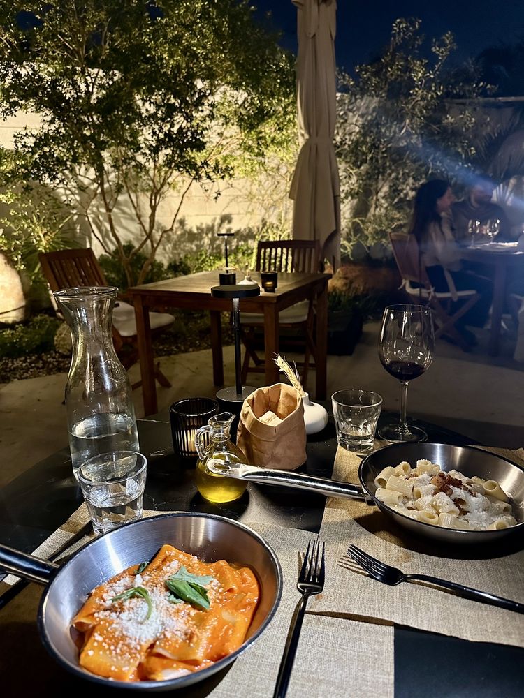 PASTA E BASTA - Updated January 2025 - 204 Photos & 79 Reviews - 30 NW ...