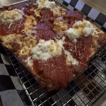 CUSHWA AND RAD PIES TAPROOM - Updated November 2024 - 173 Photos & 75 ...