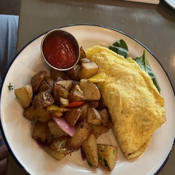 WHITE DOG CAFE - Updated March 2025 - 1847 Photos & 1612 Reviews - 3420 ...