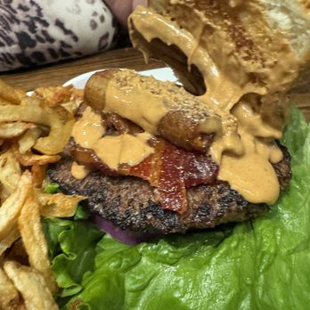 LOCAL GOAT - Updated May 2024 - 4522 Photos & 4753 Reviews - 2167 Pkwy ...