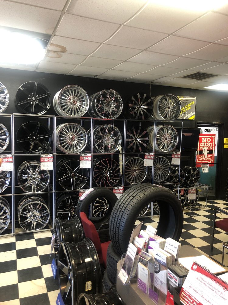 RAW WHEELS & TIRES - Updated July 2024 - 64 Photos - 920 S Valley Mills ...