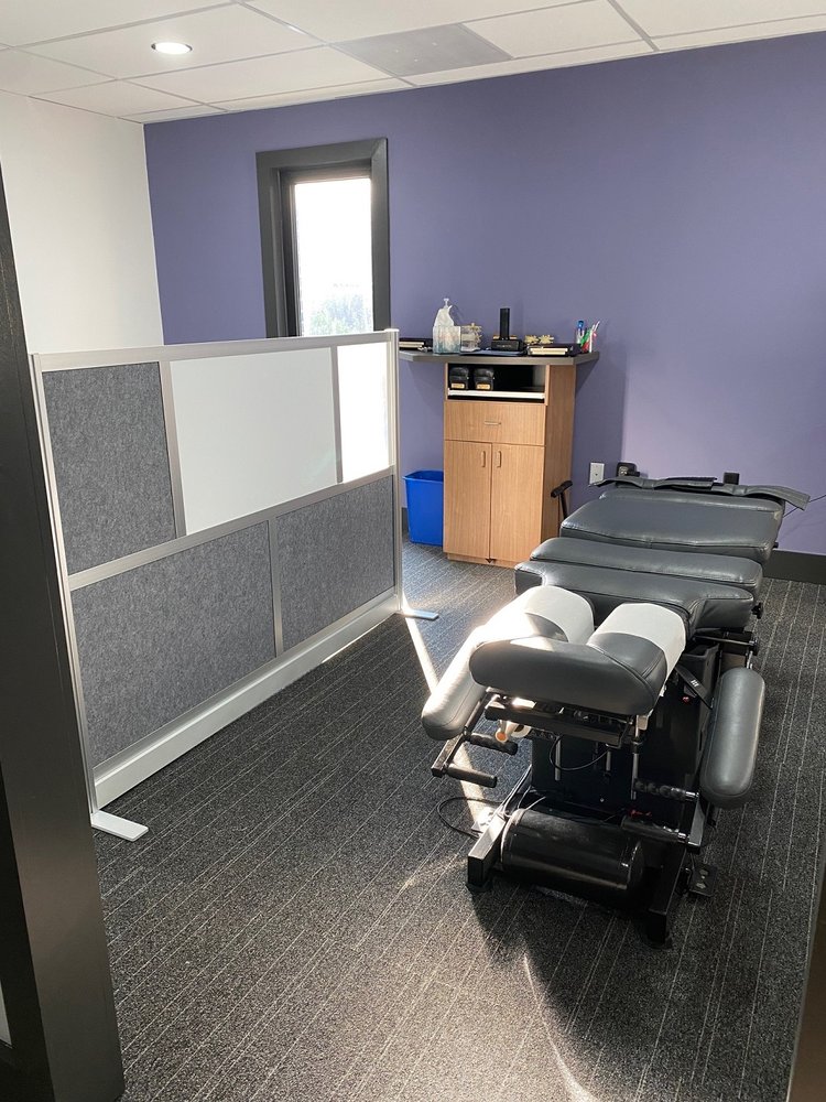 PURE CHIROPRACTIC - Updated July 2025 - 32 Reviews - 2565 Chain Bridge ...