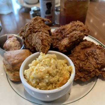 FIXINS SOUL KITCHEN - Updated September 2024 - 407 Photos & 193 Reviews ...