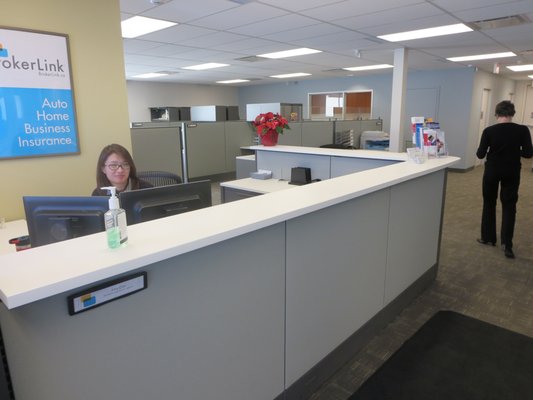 BROKERLINK - Updated December 2025 - 3508 32 Avenue Northeast, Calgary ...