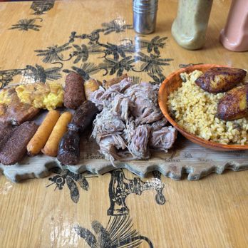 DEAVERDURA - Updated March 2025 - 1168 Photos & 1061 Reviews - Calle ...