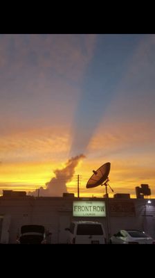 THE FRONT ROW LOUNGE - Updated July 2025 - 22 Photos & 20 Reviews ...