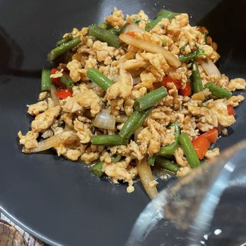 NAA MO THAI RESTAURANT - Updated September 2025 - 107 Photos & 140 ...