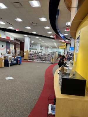 WARREN PUBLIC LIBRARY CIVIC CENTER BRANCH - Updated August 2025 - 20 ...