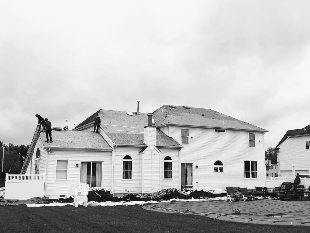 EMT SOLAR & ROOFING - Updated October 2025 - 27 Photos & 10 Reviews ...