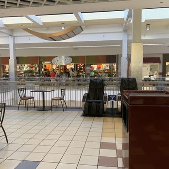 ST CLAIR SQUARE - Updated December 2025 - 43 Photos & 51 Reviews - 134 ...