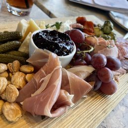 TABLE 47 - Updated December 2025 - 182 Photos & 245 Reviews - 5268 ...