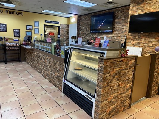 MANGO DELI - Updated October 2025 - 14 Photos - 12012 Wickchester Ln ...