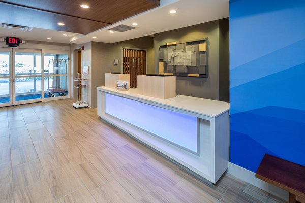 HOLIDAY INN EXPRESS & SUITES MODESTO-SALIDA - 176 Photos & 96 Reviews ...