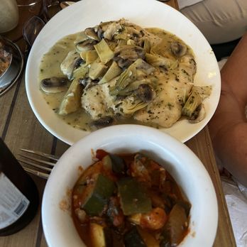 SQUAN TAVERN - Updated April 2025 - 90 Photos & 186 Reviews - 15 Broad ...