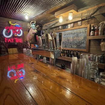 STORY INN - Updated June 2025 - 476 Photos & 188 Reviews - 6404 State ...