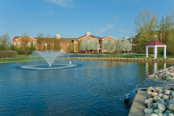 FOX RUN - Updated December 2025 - 20 Photos - 41000 13 Mile Rd, Novi ...