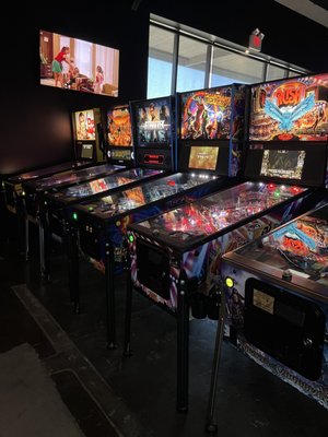 FREEPLAY - Updated December 2025 - 61 Photos & 19 Reviews - 3015 Gulden ...