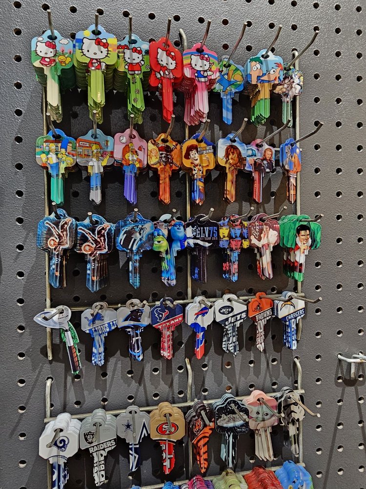 ALOHA KEY AWARDS & GIFTS - Updated October 2025 - 37 Photos & 103 ...