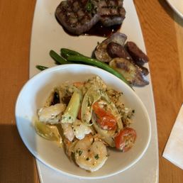 WILDFIN AMERICAN GRILL - RIVERTON - Updated April 2025 - 241 Photos ...