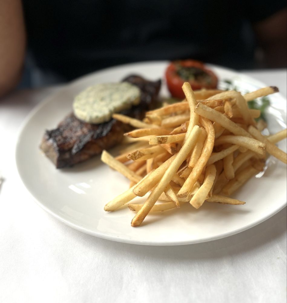 BLEU - Updated December 2025 - 260 Photos & 344 Reviews - 10 Market St ...