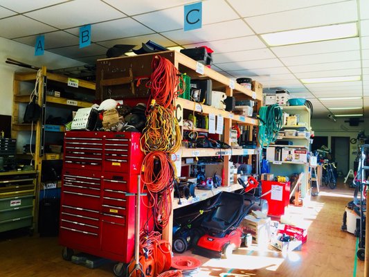 NE SEATTLE TOOL LIBRARY - Updated December 2025 - 13 Photos - 10228 ...