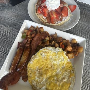 THE PAN - Updated June 2025 - 316 Photos & 261 Reviews - 3160 E Pacific ...