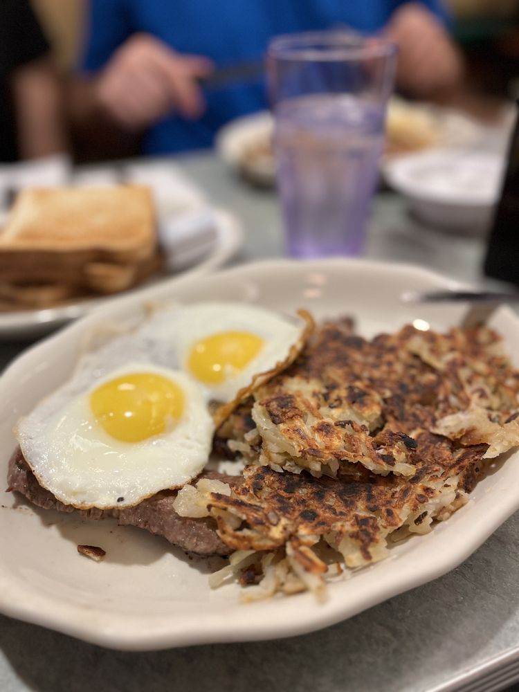 COURT SQUARE DINER - 422 Photos & 512 Reviews - 45-30 23rd St, Long ...