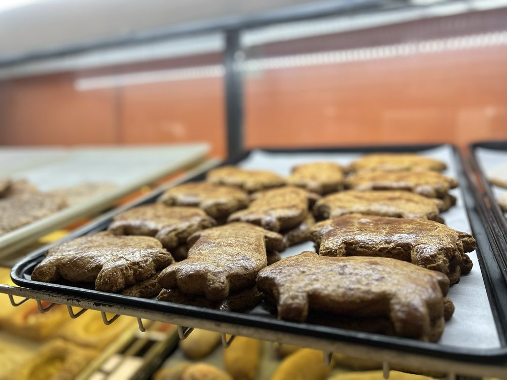 AZTECA’S BAKERY - Updated December 2025 - 37 Photos & 17 Reviews - 713 ...