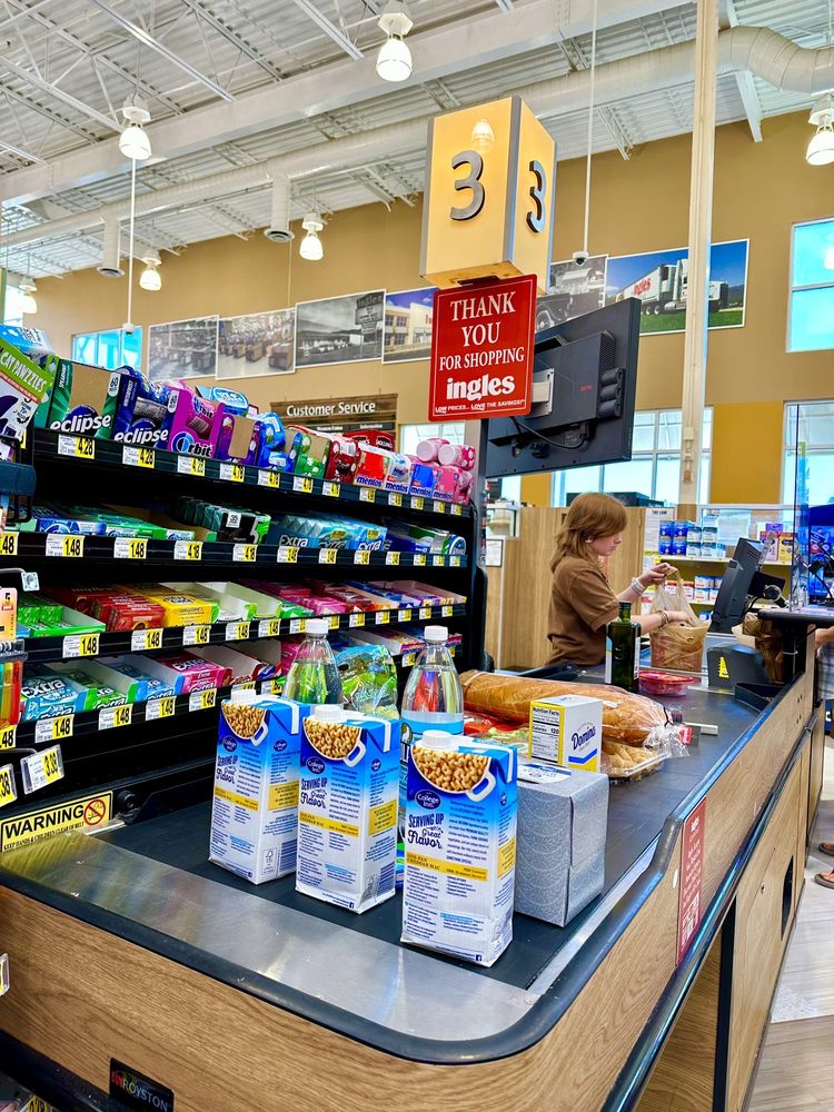 INGLES MARKET INC STORE 127 - Updated December 2025 - 38 Photos & 32 ...