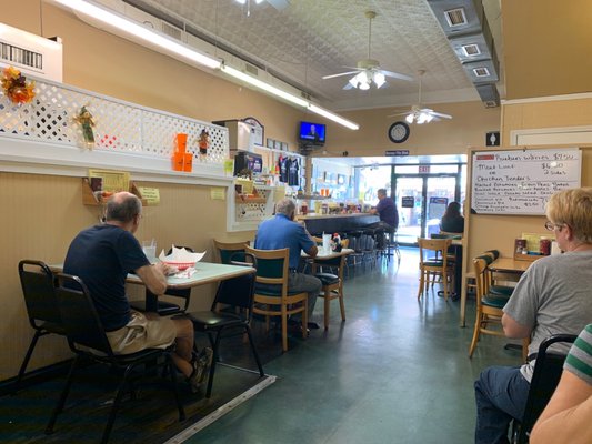 BARNEY’S CAFE - 48 Photos & 40 Reviews - American (Traditional) - 206 N ...