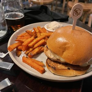 J HICKS ON THE SQUARE - Updated September 2025 - 62 Photos & 49 Reviews ...