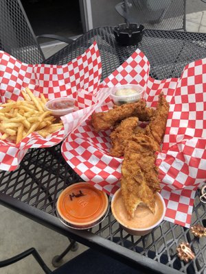 CLUCK CHICKEN - 56 Photos & 92 Reviews - 1384 S Broadway, Denver, CO - Yelp