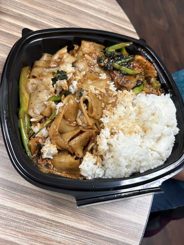 NYOB ZOO CAFE - 1119 Michigan Ave, Sheboygan, Wisconsin - Cafes ...